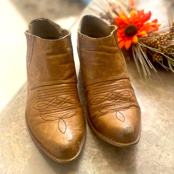 Coconuts by Matisse | Shoes | Coconuts By Matisse Brown Leather Shoes ...